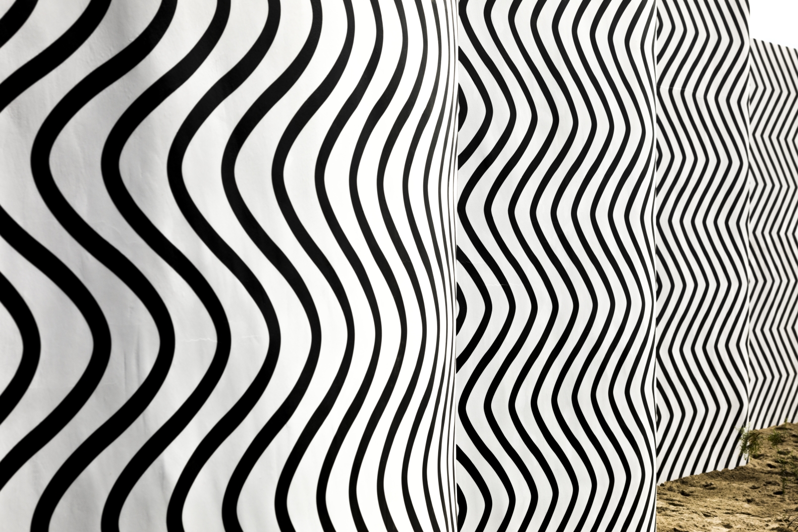 Works - Claudia Comte